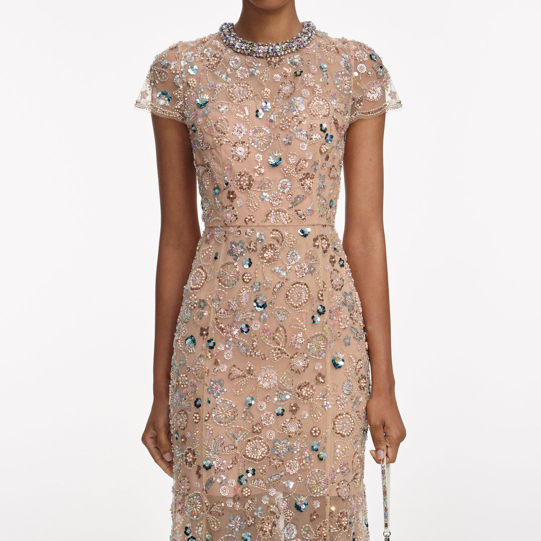 Iconic Dresses & Exclusive Styles – self-portrait
